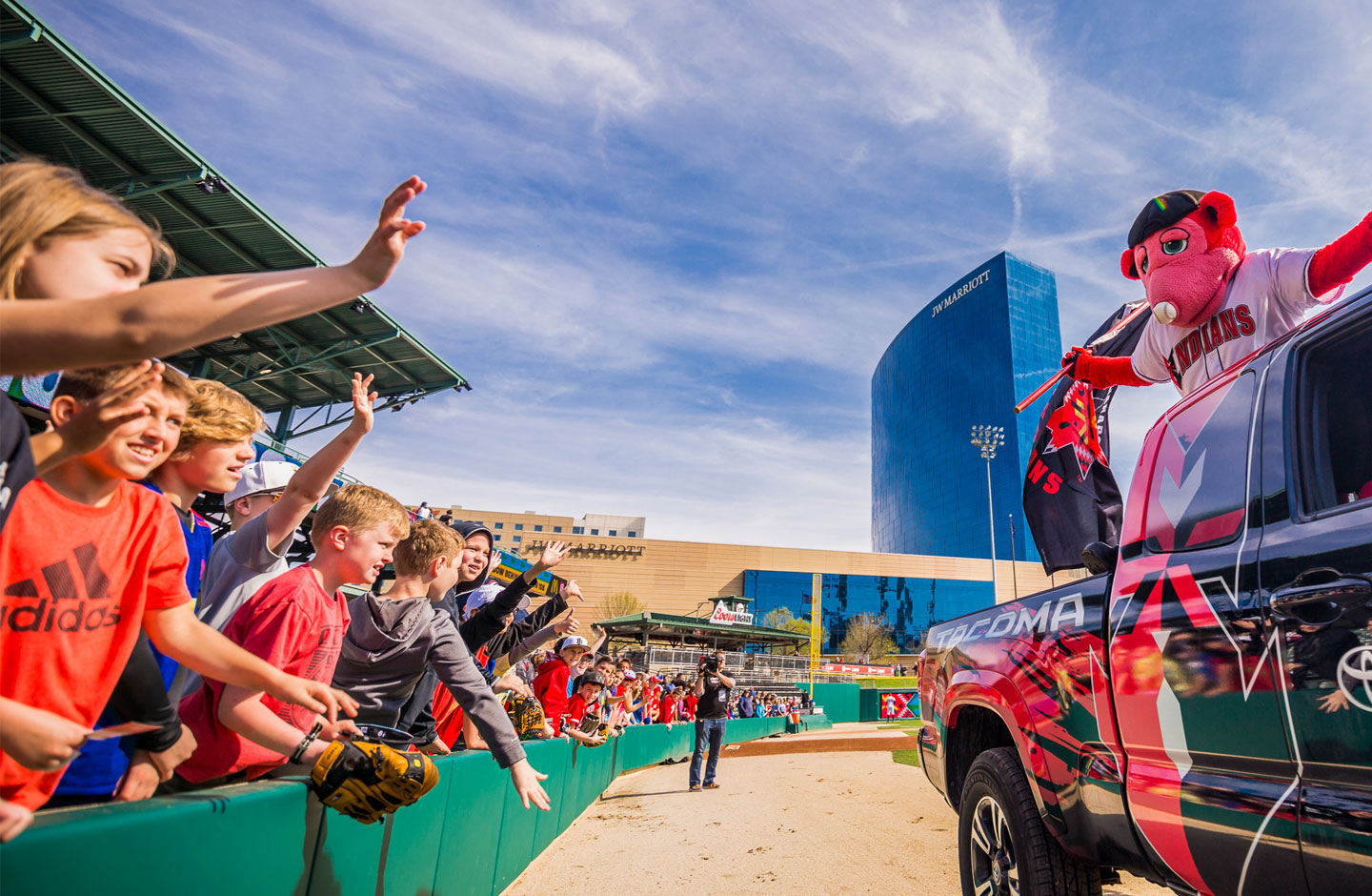 Rowdie's Road Trip | Elements Financial